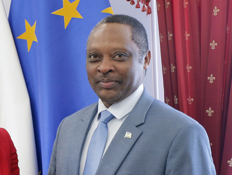 UWM: Instytut Nauk Politycznych - Wizyta Ambasadora Rwandy w UWM